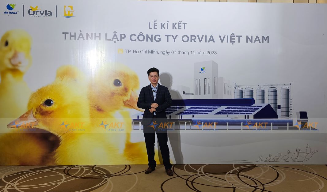 Phiên dịch Lễ ký kết thành lập công ty Orvia Việt Nam